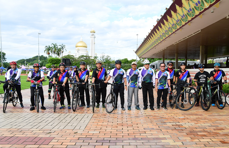 News - MINDEF JOINED RIADAH AMAL HARI PERKHIDMATAN...