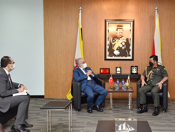 News - RBAF COMMANDER RECEIVES AN INTRODUCTORY CALL...