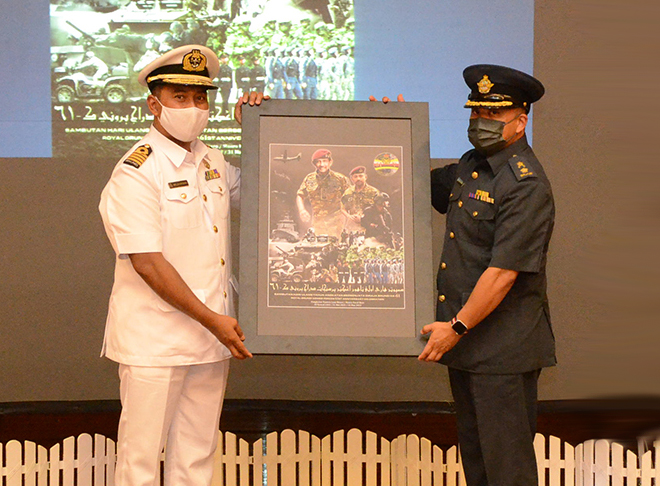 News - DISTRIBUTION OF POSTERS TO MARK THE RBAF'S...