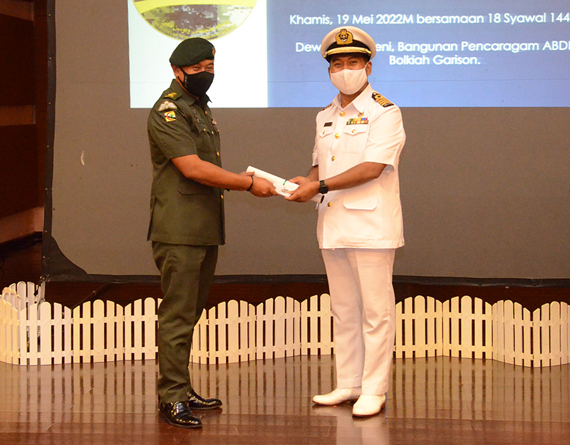 News - DISTRIBUTION OF POSTERS TO MARK THE RBAF'S...