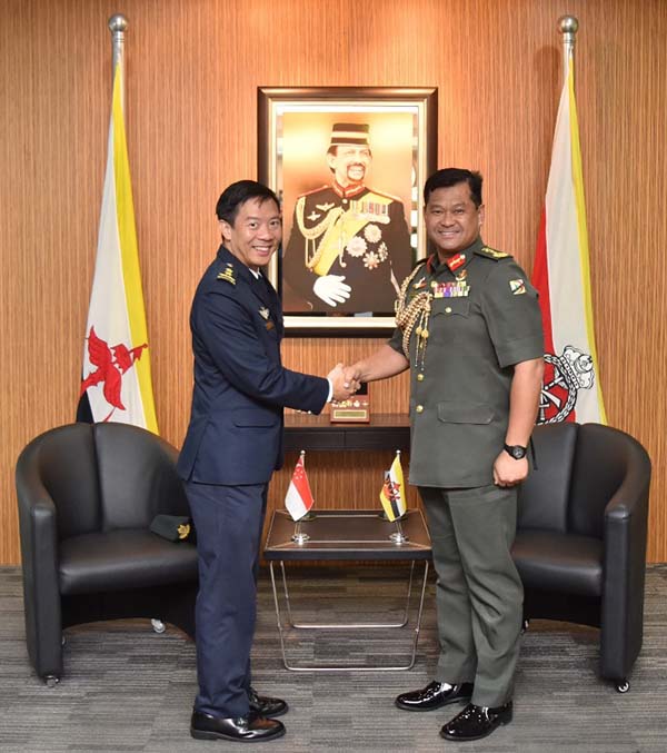 News - RBAF COMMANDER RECEIVES COURTESY CALL FROM...