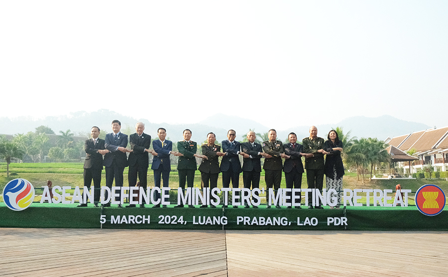 News - ASEAN DEFENCE MINISTERS’ MEETING RETREAT...