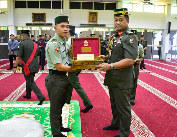 News - CONVERSION CEREMONY OF ROYAL BRUNEI LAND...