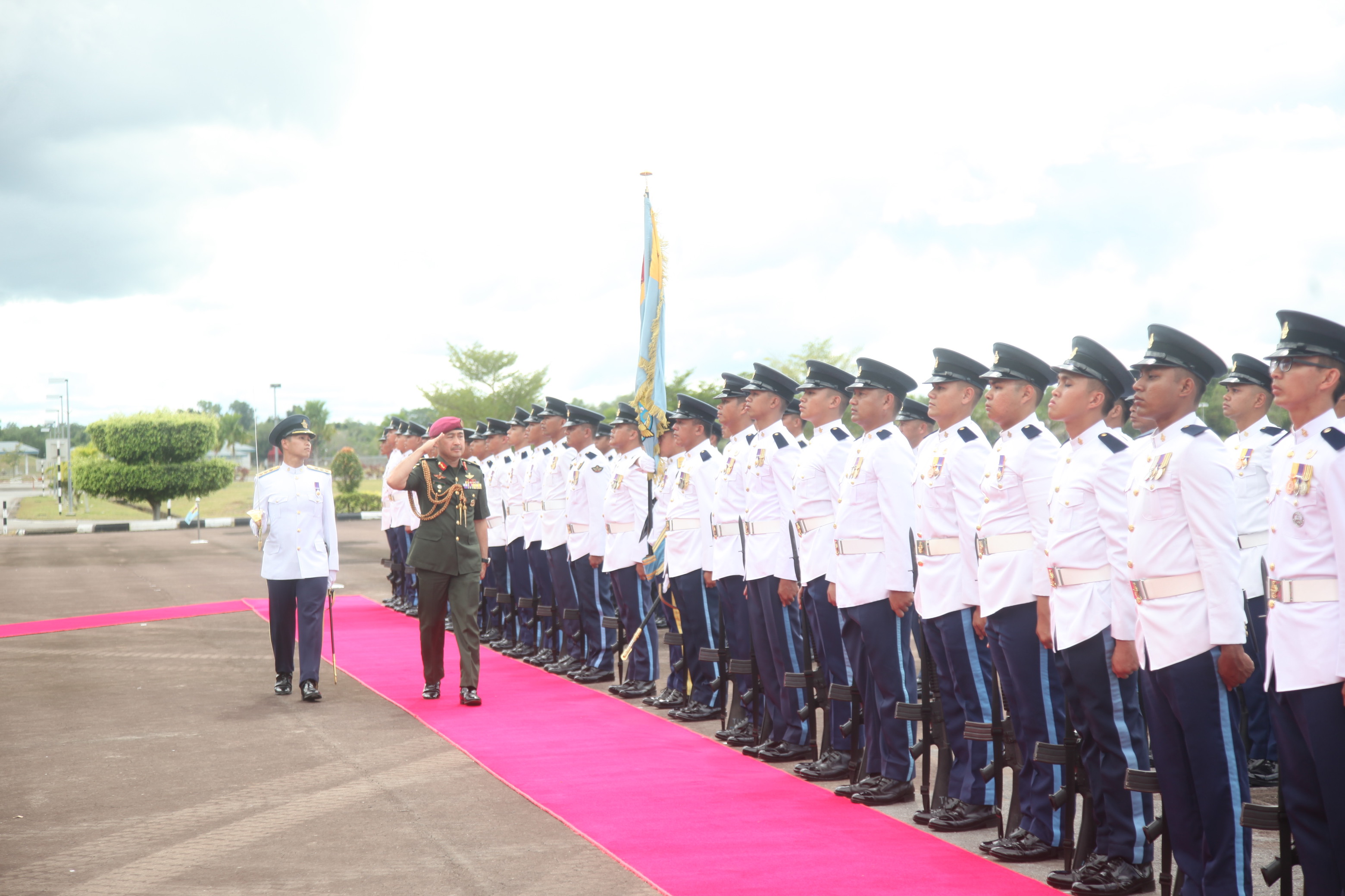 News Headlines - COMMANDER ROYAL BRUNEI ARMED FORCES’ FAREWELL...
