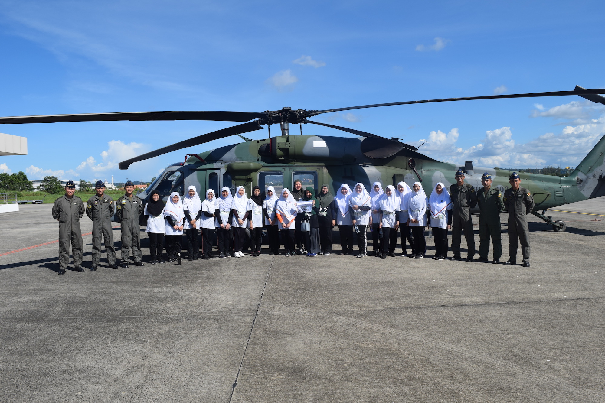 News Headlines - ROYAL BRUNEI AIR FORCE RECEIVED EDUCATIONAL...