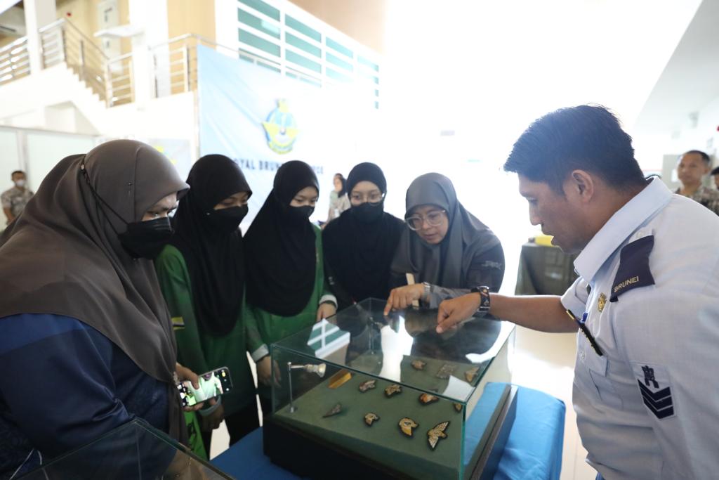 News Headlines - THE RAJA ISTERI GIRLS HIGH SCHOOL (STPRI)...