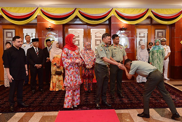 HIGH TEA RECEPTION IN CONJUNCTION WITH HIS ROYAL HIGHNESS THE CROWN ...