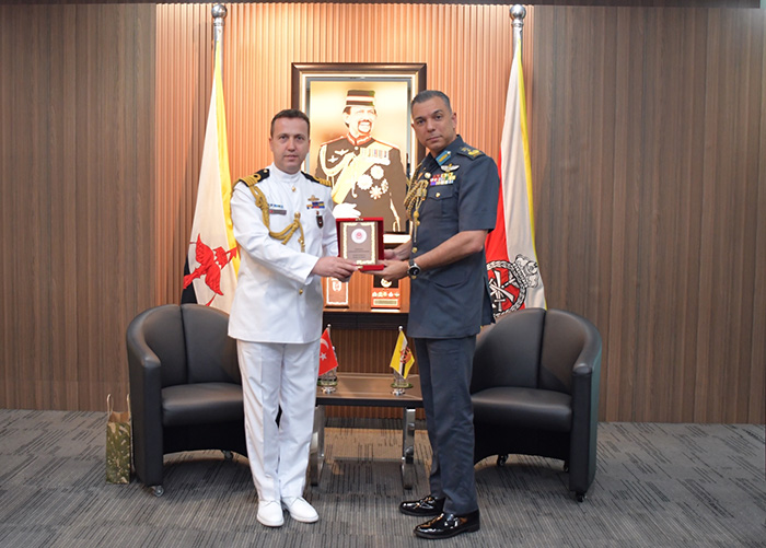 ACTING COMMANDER OF RBAF RECEIVES INTRODUCTORY CALL FROM TURKISH ...