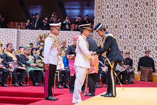 HIS MAJESTY THE SULTAN AND YANG DI-PERTUAN OF BRUNEI DARUSSALAM ...