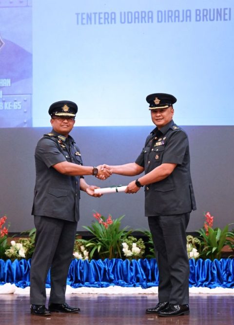 POSTERS DISTRIBUTION CEREMONY TO MARK THE ROYAL BRUNEI ARMED FORCES ...